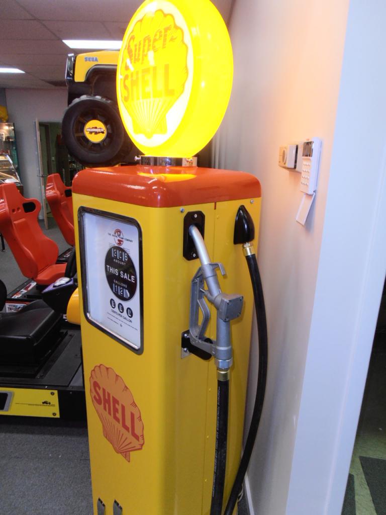 Mr Pinball - Shell Petrol Light Up Bowser
